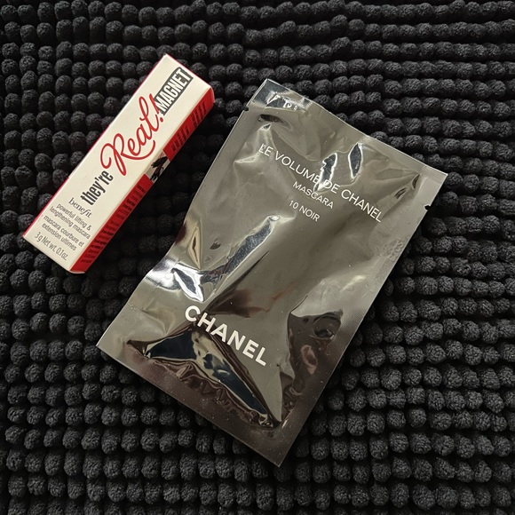 CHANEL | Makeup | Nwt Mini Chanel Benefit Mascara Bundle | Poshmark